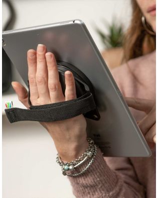 Universal tablet Hand Grip